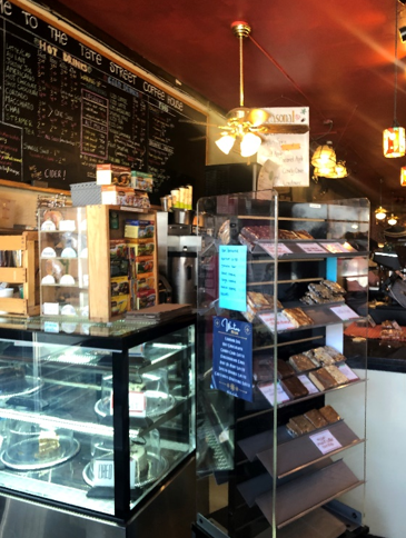 Visiting Tate Street Coffee House – The Collegian